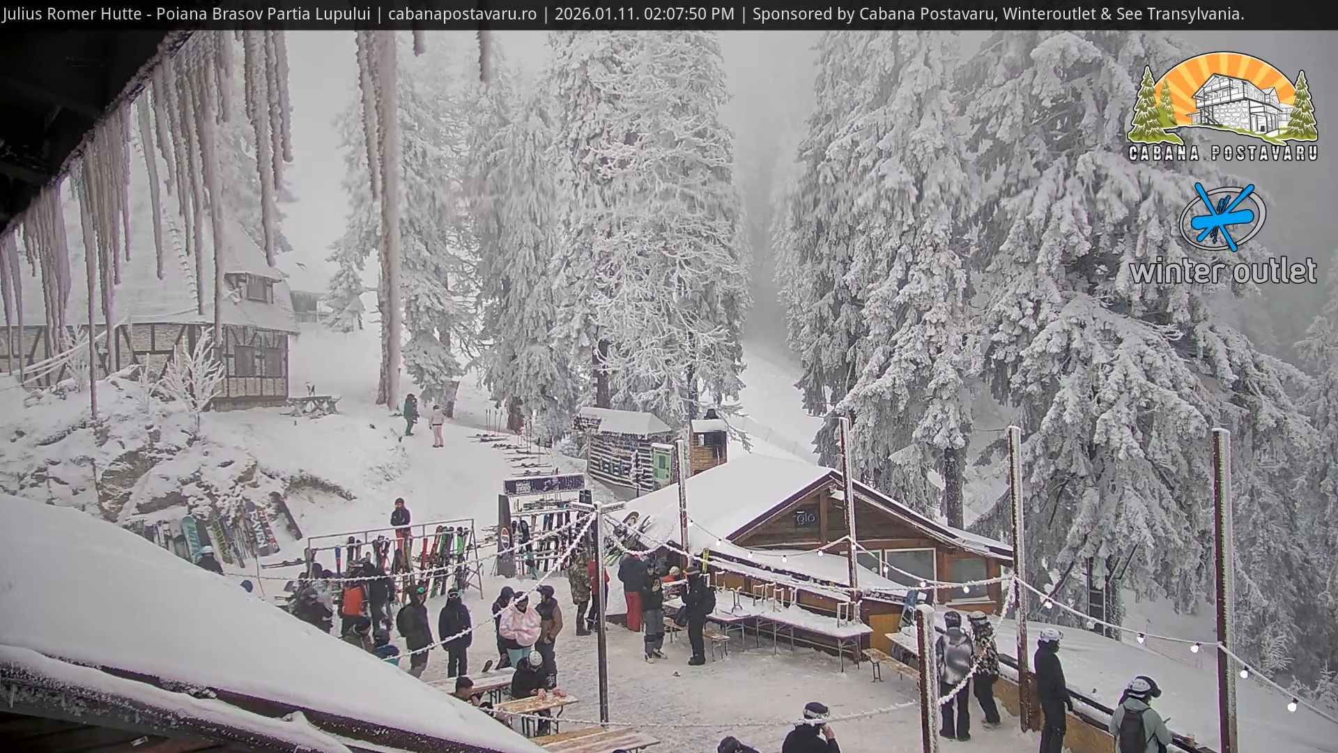 Cabana Postavarul, Poiana Brasov - Webcam Live Stream
