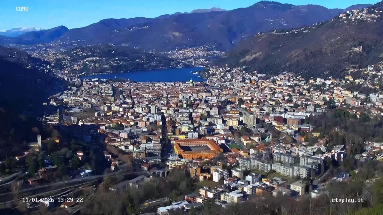Camping La Riva, Sorico, Italy - Webcam Live Stream
