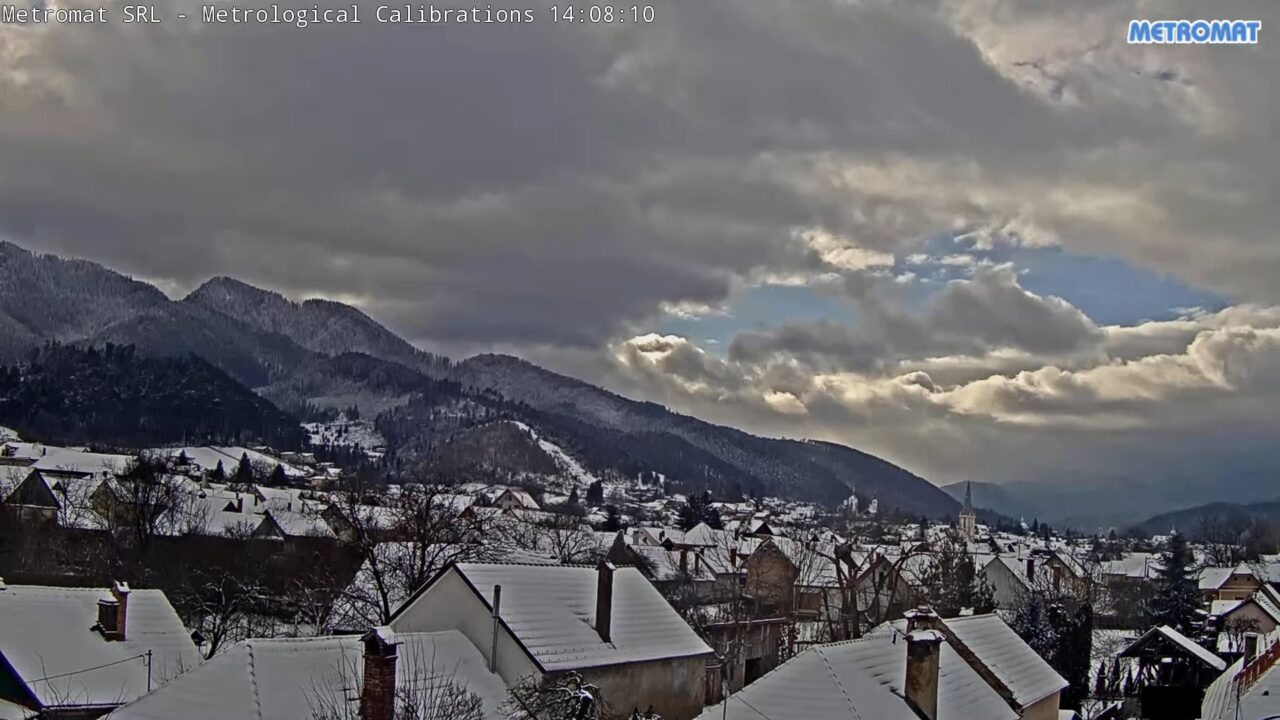 Cabana Postavarul, Poiana Brasov - Webcam Live Stream